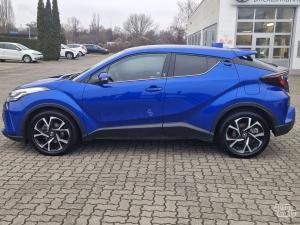 Blue Toyota C-HR 2022 in Kaunas, with an engine capacity of 2.00 L and mileage of 26 thousand km for 26820 €, photo 8 on AUTOMOTO.COM.LV