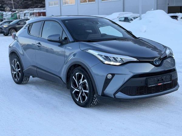 Синий Тойота C-HR 2022 в Вильнюс, объемом двигателя 1.80 л и пробегом 93 тыс. км за 21900 €, фото 3 на AUTOMOTO.COM.LV