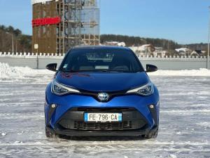 Синий Тойота C-HR 2022 в Вильнюс, объемом двигателя 1.80 л и пробегом 34 тыс. км за 19900 €, фото 2 на AUTOMOTO.COM.LV