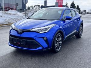 Blue Toyota C-HR 2022 in Vilnius, with an engine capacity of 1.80 L and mileage of 87 thousand km for 19950 €, photo 2 on AUTOMOTO.COM.LV