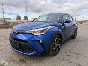 Синий Тойота C-HR 2022 в Вильнюс, объемом двигателя 1.80 л и пробегом 87 тыс. км за 19950 €, фото  на AUTOMOTO.COM.LV