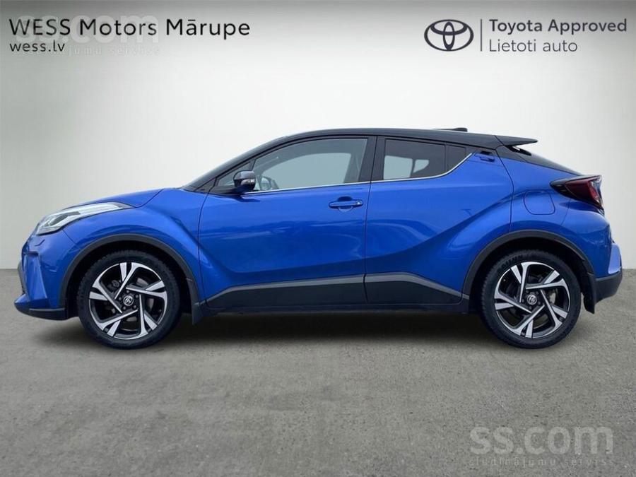 Синий Тойота C-HR 2022 в Рига, объемом двигателя 1.80 л и пробегом 50 тыс. км за 23990 €, фото 4 на AUTOMOTO.COM.LV