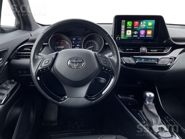 Blue Toyota C-HR 2022 in Riga, with an engine capacity of 1.80 L and mileage of 50 thousand km for 23990 €, photo 9 on AUTOMOTO.COM.LV