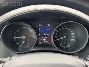 Синий Тойота C-HR 2022 в Рига, объемом двигателя 1.80 л и пробегом 49 тыс. км за 23990 €, фото 14 на AUTOMOTO.COM.LV