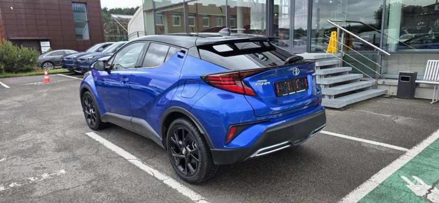Zils Toyota C-HR 2022 Viļņa, ar dzinēja tilpumu 1.99 L un nobraukumu 76 tūkst. km par 24650 €, foto 6 vietnē AUTOMOTO.COM.LV
