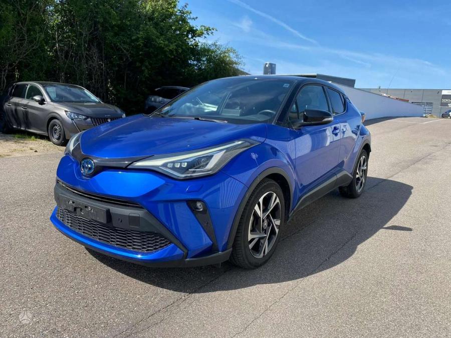 Zils Toyota C-HR 2022 Utena, ar dzinēja tilpumu 1.80 L un nobraukumu 38 tūkst. km par 20990 €, foto 3 vietnē AUTOMOTO.COM.LV