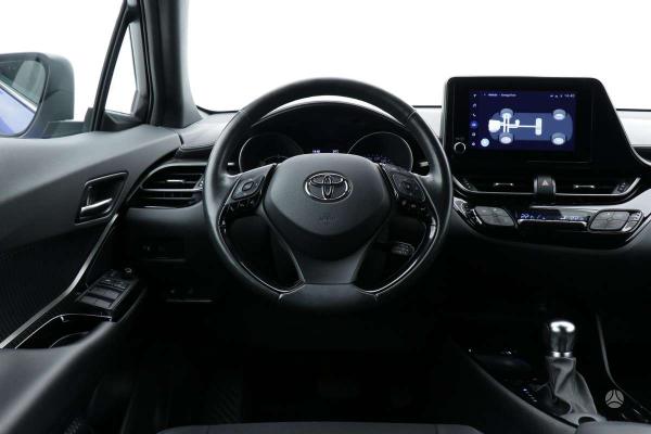 Синий Тойота C-HR 2022 в Вильнюс, объемом двигателя 1.80 л и пробегом 77 тыс. км за 25900 €, фото 8 на AUTOMOTO.COM.LV