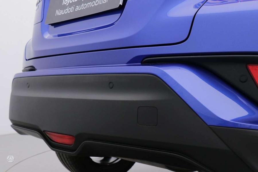 Синий Тойота C-HR 2022 в Вильнюс, объемом двигателя 1.80 л и пробегом 77 тыс. км за 25900 €, фото 22 на AUTOMOTO.COM.LV