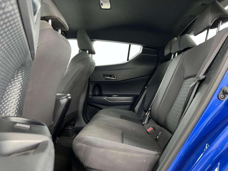 Zils Toyota C-HR 2022 Viļņa, ar dzinēja tilpumu 1.80 L un nobraukumu 117 tūkst. km par 21900 €, foto 20 vietnē AUTOMOTO.COM.LV