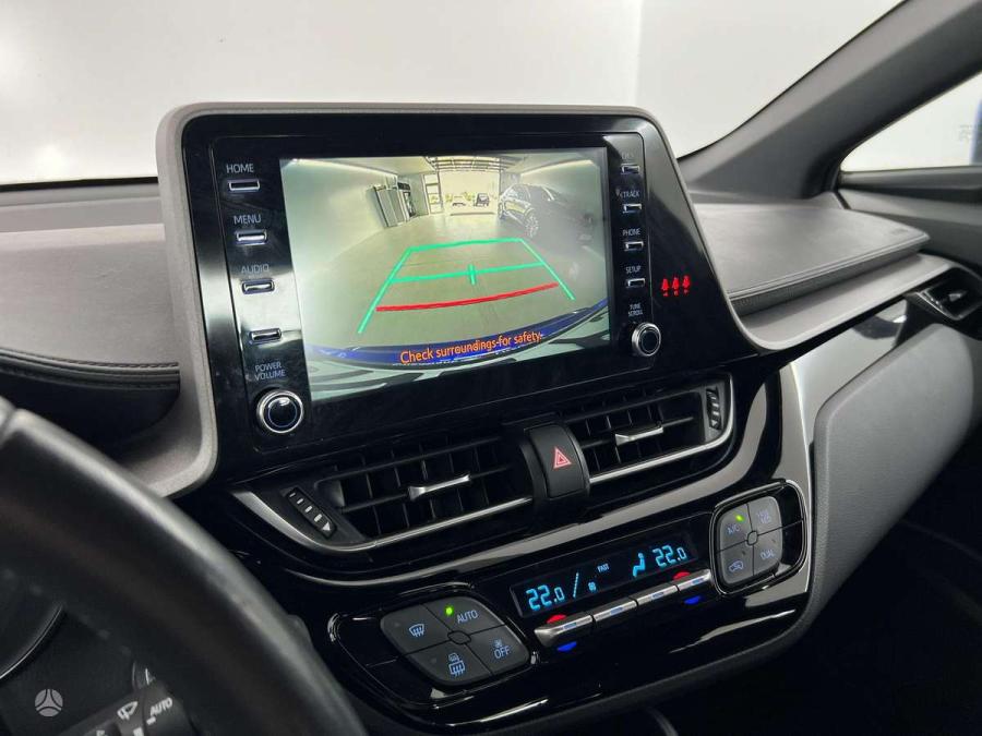 Zils Toyota C-HR 2022 Viļņa, ar dzinēja tilpumu 1.80 L un nobraukumu 117 tūkst. km par 21900 €, foto 24 vietnē AUTOMOTO.COM.LV
