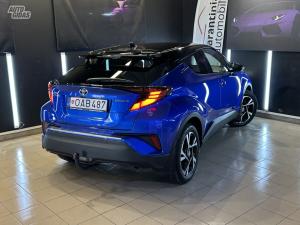 Синий Тойота C-HR 2022 в Авиженяй, объемом двигателя 1.80 л и пробегом 31 тыс. км за 24250 €, фото 3 на AUTOMOTO.COM.LV
