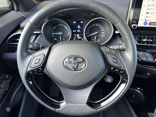 Zils Toyota C-HR 2022 Viļņa, ar dzinēja tilpumu 1.80 L un nobraukumu 31 tūkst. km par 24250 €, foto 6 vietnē AUTOMOTO.COM.LV