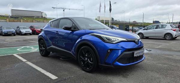 Zils Toyota C-HR 2022 Viļņa, ar dzinēja tilpumu 1.99 L un nobraukumu 76 tūkst. km par 24650 €, foto 3 vietnē AUTOMOTO.COM.LV