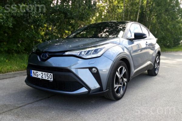 Zils Toyota C-HR 2022 Rīga, ar dzinēja tilpumu 1.80 L un nobraukumu 173 tūkst. km par 21900 €, foto  vietnē AUTOMOTO.COM.LV