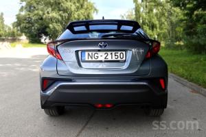Zils Toyota C-HR 2022 Rīga, ar dzinēja tilpumu 1.80 L un nobraukumu 173 tūkst. km par 21900 €, foto 5 vietnē AUTOMOTO.COM.LV