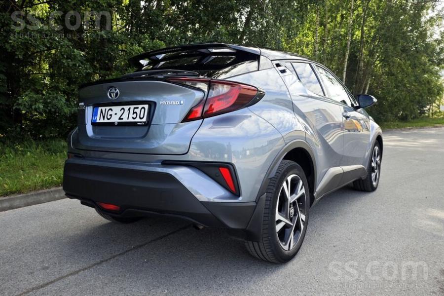 Zils Toyota C-HR 2022 Rīga, ar dzinēja tilpumu 1.80 L un nobraukumu 173 tūkst. km par 21900 €, foto 6 vietnē AUTOMOTO.COM.LV