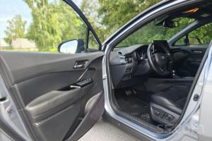 Zils Toyota C-HR 2022 Rīga, ar dzinēja tilpumu 1.80 L un nobraukumu 173 tūkst. km par 21900 €, foto 12 vietnē AUTOMOTO.COM.LV