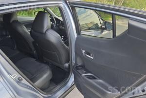 Zils Toyota C-HR 2022 Rīga, ar dzinēja tilpumu 1.80 L un nobraukumu 173 tūkst. km par 21900 €, foto 18 vietnē AUTOMOTO.COM.LV