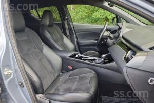 Zils Toyota C-HR 2022 Rīga, ar dzinēja tilpumu 1.80 L un nobraukumu 173 tūkst. km par 21900 €, foto 20 vietnē AUTOMOTO.COM.LV