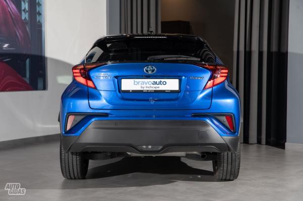 Zils Toyota C-HR 2022 Kauņa, ar dzinēja tilpumu 1.80 L un nobraukumu 38 tūkst. km par 24771 €, foto 7 vietnē AUTOMOTO.COM.LV