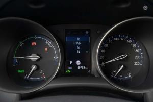 Blue Toyota C-HR 2022 in Vilnius, with an engine capacity of 1.99 L and mileage of 70 thousand km for 22950 €, photo 18 on AUTOMOTO.COM.LV