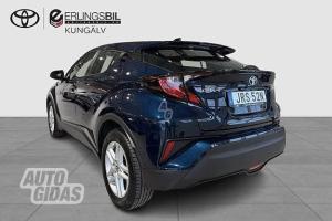 Blue Toyota C-HR 2023 in Kaunas, with an engine capacity of 0.00 L and mileage of 31 thousand km for 26850 €, photo 3 on AUTOMOTO.COM.LV