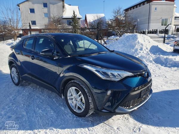 Zils Toyota C-HR 2023 Panevēža, ar dzinēja tilpumu 1.80 L un nobraukumu 30 tūkst. km par 20900 €, foto 3 vietnē AUTOMOTO.COM.LV