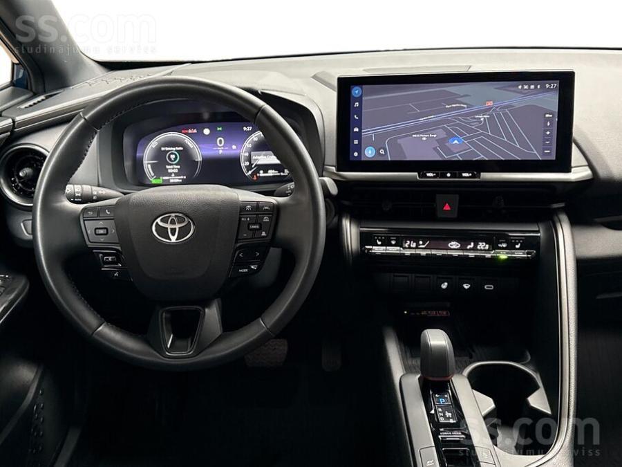 Blue Toyota C-HR 2025 in Riga, with an engine capacity of 1.80 L and mileage of 25 thousand km for 28490 €, photo 10 on AUTOMOTO.COM.LV