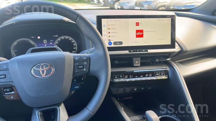 Zils Toyota C-HR 2025 Rīga, ar dzinēja tilpumu 1.80 L un nobraukumu 6 tūkst. km par 32450 €, foto 9 vietnē AUTOMOTO.COM.LV