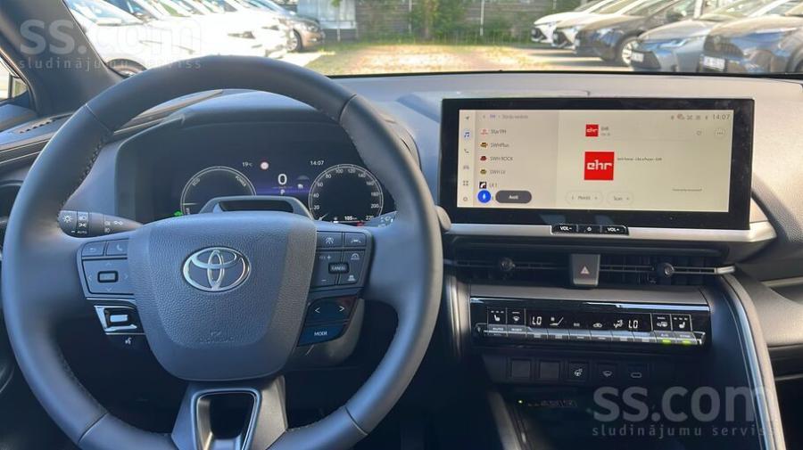 Zils Toyota C-HR 2025 Rīga, ar dzinēja tilpumu 1.80 L un nobraukumu 6 tūkst. km par 32450 €, foto 11 vietnē AUTOMOTO.COM.LV