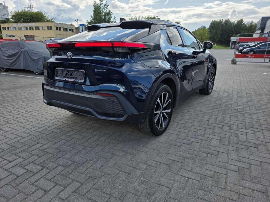 Синий Тойота C-HR 2025 в Вильнюс, объемом двигателя 1.99 л и пробегом 30 тыс. км за 29000 €, фото 5 на AUTOMOTO.COM.LV