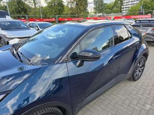 Синий Тойота C-HR 2025 в Вильнюс, объемом двигателя 1.99 л и пробегом 30 тыс. км за 29000 €, фото 14 на AUTOMOTO.COM.LV
