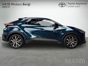 Zils Toyota C-HR 2025 Rīga, ar dzinēja tilpumu 1.80 L un nobraukumu 28 tūkst. km par 28490 €, foto 18 vietnē AUTOMOTO.COM.LV