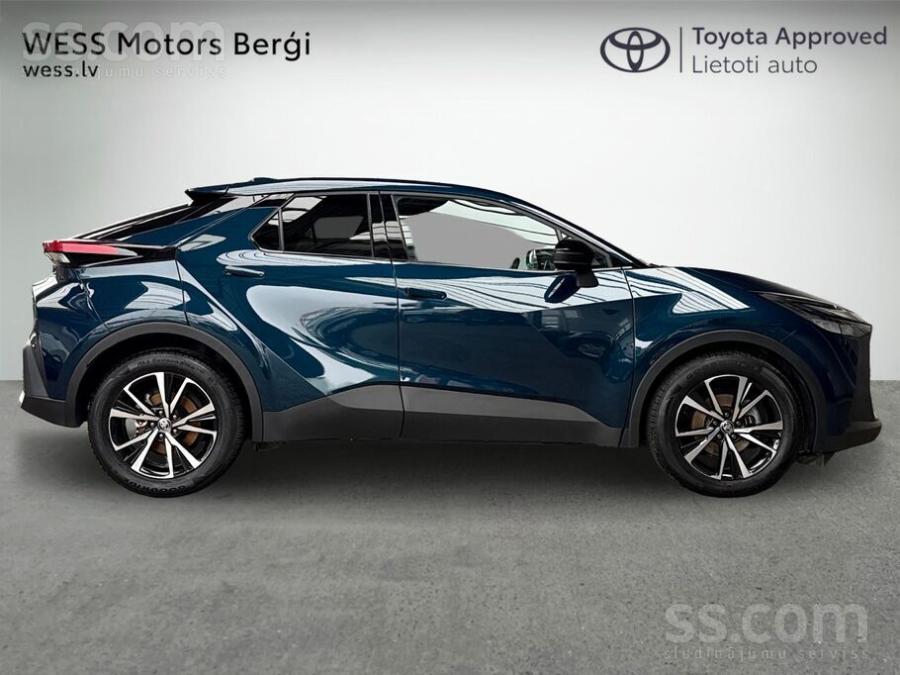 Zils Toyota C-HR 2025 Rīga, ar dzinēja tilpumu 1.80 L un nobraukumu 28 tūkst. km par 28490 €, foto 18 vietnē AUTOMOTO.COM.LV