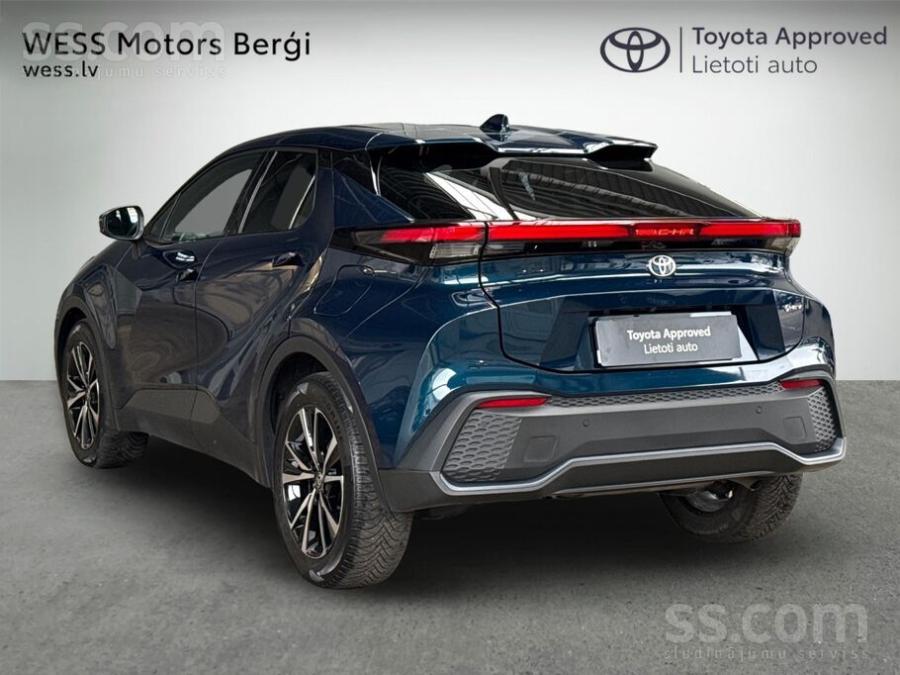 Zils Toyota C-HR 2025 Rīga, ar dzinēja tilpumu 1.80 L un nobraukumu 28 tūkst. km par 28490 €, foto 19 vietnē AUTOMOTO.COM.LV