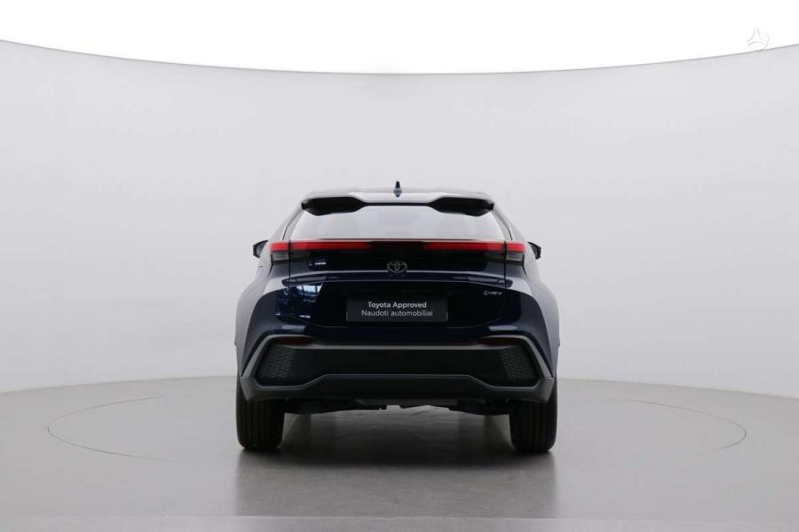 Синий Тойота C-HR 2025 в Вильнюс, объемом двигателя 1.80 л и пробегом 31 тыс. км за 29900 €, фото 6 на AUTOMOTO.COM.LV