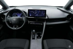 Синий Тойота C-HR 2025 в Вильнюс, объемом двигателя 1.80 л и пробегом 31 тыс. км за 29900 €, фото 8 на AUTOMOTO.COM.LV
