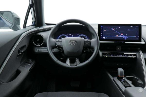 Blue Toyota C-HR 2025 in Vilnius, with an engine capacity of 1.99 L and mileage of 9 thousand km for 38900 €, photo 8 on AUTOMOTO.COM.LV