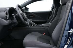 Zils Toyota C-HR 2025 Viļņa, ar dzinēja tilpumu 1.99 L un nobraukumu 9 tūkst. km par 38900 €, foto 13 vietnē AUTOMOTO.COM.LV