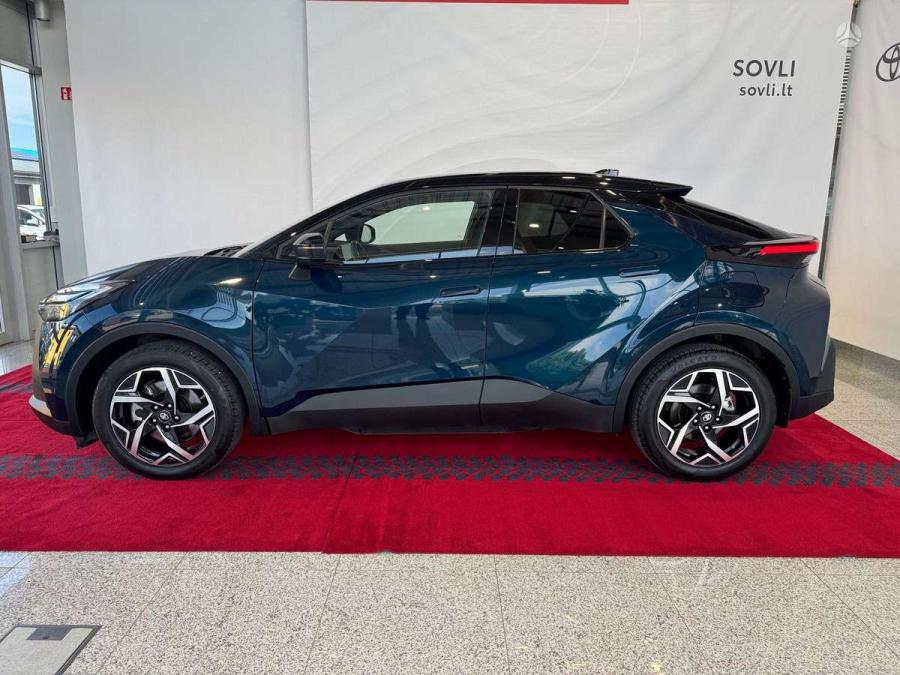 Синий Тойота C-HR 2025 в Шяуляй, объемом двигателя 1.99 л и пробегом 15 тыс. км за 33900 €, фото 5 на AUTOMOTO.COM.LV