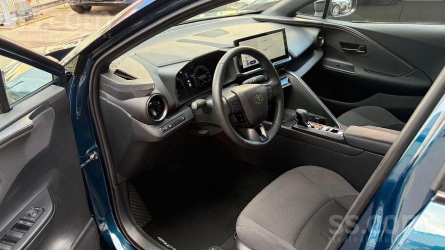 Zils Toyota C-HR 2025 Rīga, ar dzinēja tilpumu 1.80 L un nobraukumu 23 tūkst. km par 26200 €, foto 10 vietnē AUTOMOTO.COM.LV