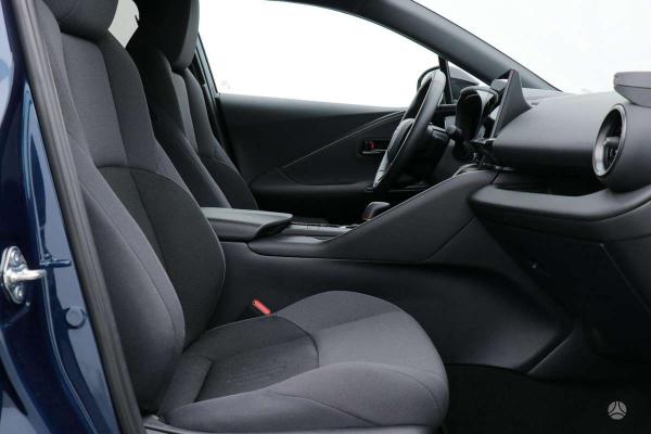 Синий Тойота C-HR 2025 в Вильнюс, объемом двигателя 1.99 л и пробегом 9 тыс. км за 38900 €, фото 10 на AUTOMOTO.COM.LV