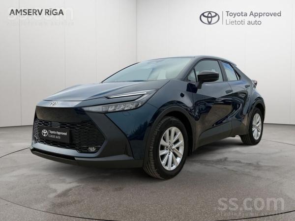 Синий Тойота C-HR 2025 в Рига, объемом двигателя 1.80 л и пробегом 42 тыс. км за 26900 €, фото 1 на AUTOMOTO.COM.LV