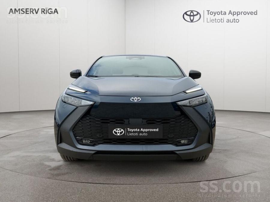 Синий Тойота C-HR 2025 в Рига, объемом двигателя 1.80 л и пробегом 42 тыс. км за 26900 €, фото 6 на AUTOMOTO.COM.LV