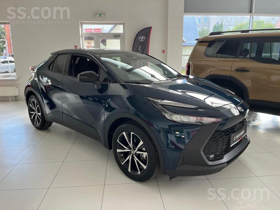 Zils Toyota C-HR 2026 Jēkabpils, ar dzinēja tilpumu 1.80 L un nobraukumu 10 tūkst. km par 35740 €, foto 8 vietnē AUTOMOTO.COM.LV