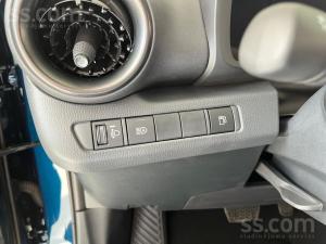 Zils Toyota C-HR 2026 Jēkabpils, ar dzinēja tilpumu 1.80 L un nobraukumu 10 tūkst. km par 35740 €, foto 17 vietnē AUTOMOTO.COM.LV