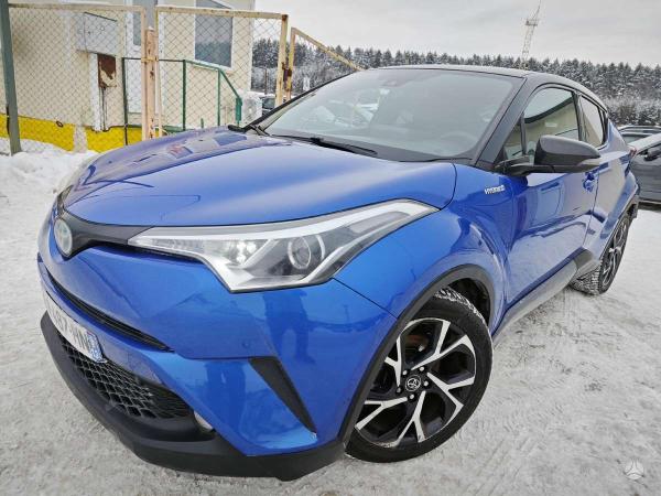 Синий Тойота C-HR 2017 в Вильнюс, объемом двигателя 1.80 л и пробегом 247 тыс. км за 13300 €, фото 1 на AUTOMOTO.COM.LV