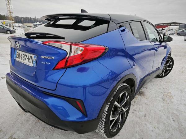 Синий Тойота C-HR 2017 в Вильнюс, объемом двигателя 1.80 л и пробегом 247 тыс. км за 13300 €, фото 6 на AUTOMOTO.COM.LV