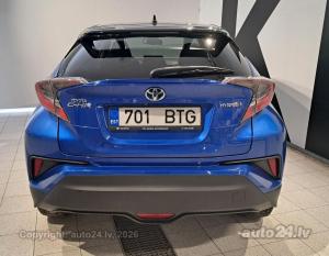 Blue Toyota C-HR 2017 in Narva, with an engine capacity of 1.80 L and mileage of 127 thousand km for 14900 €, photo 6 on AUTOMOTO.COM.LV
