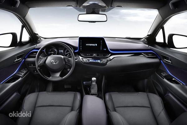 Синий Тойота C-HR 2017 в Таллин, объемом двигателя 1.80 л и пробегом 134 тыс. км за 15000 €, фото 6 на AUTOMOTO.COM.LV